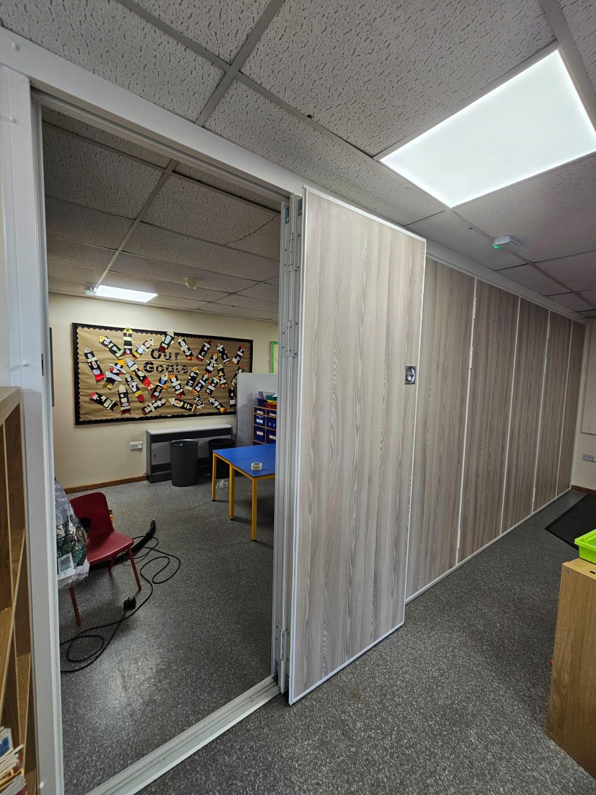 What’s the science behind acoustic movable walls? - AEG Partitions